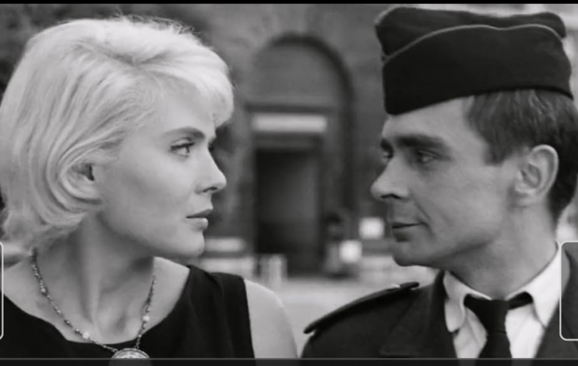 A scene from Cleo From 5 To 7 with Corinne Marchand & Antoine ...